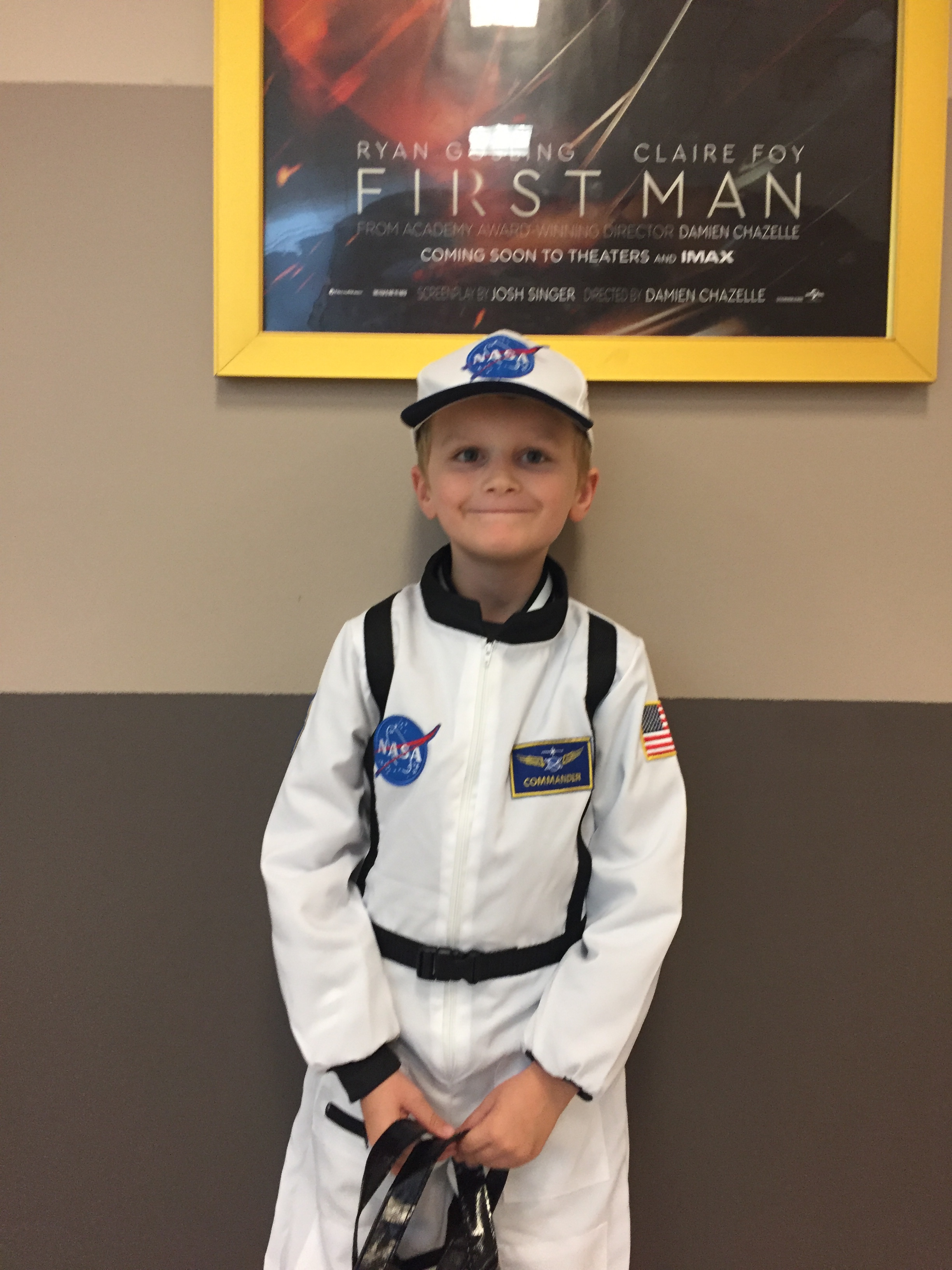 Astronaut Gabriel reporting – Gabriel’s Office